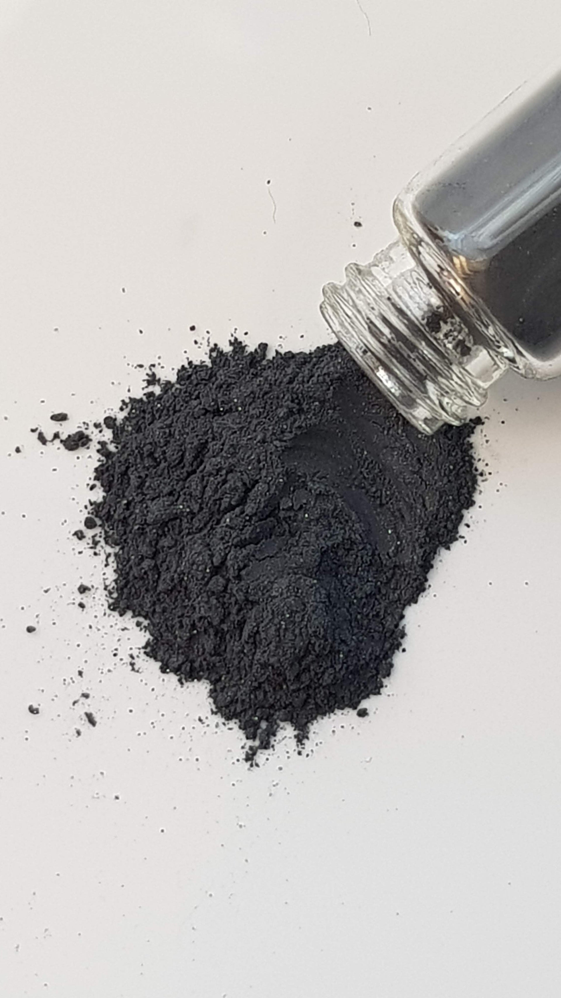 The Ithmid kohl specialists – Real Ithmid Kohl